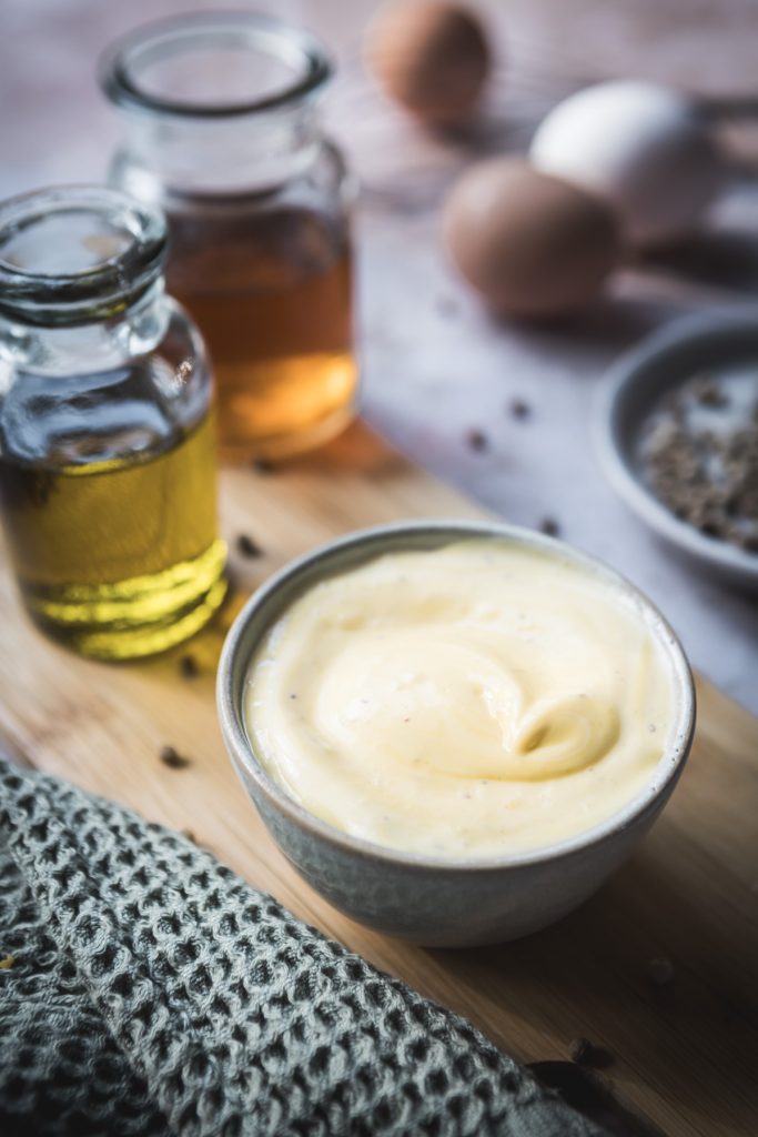 How To Measure Recipe Ingredients (With Printable Chart) - FoodyWise